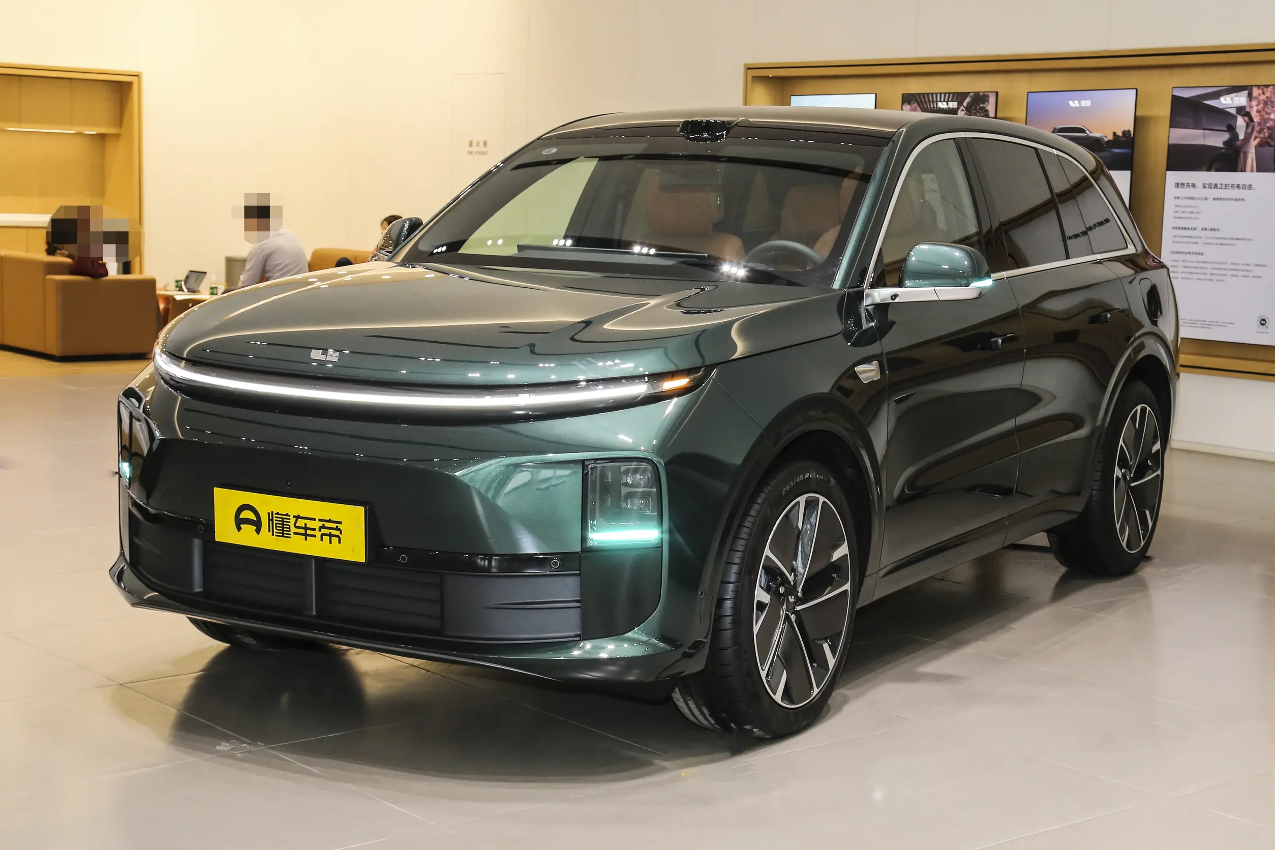 Li Auto L6 2025 : Redefining the Ideal Choice for Family Travel - HiLUCK