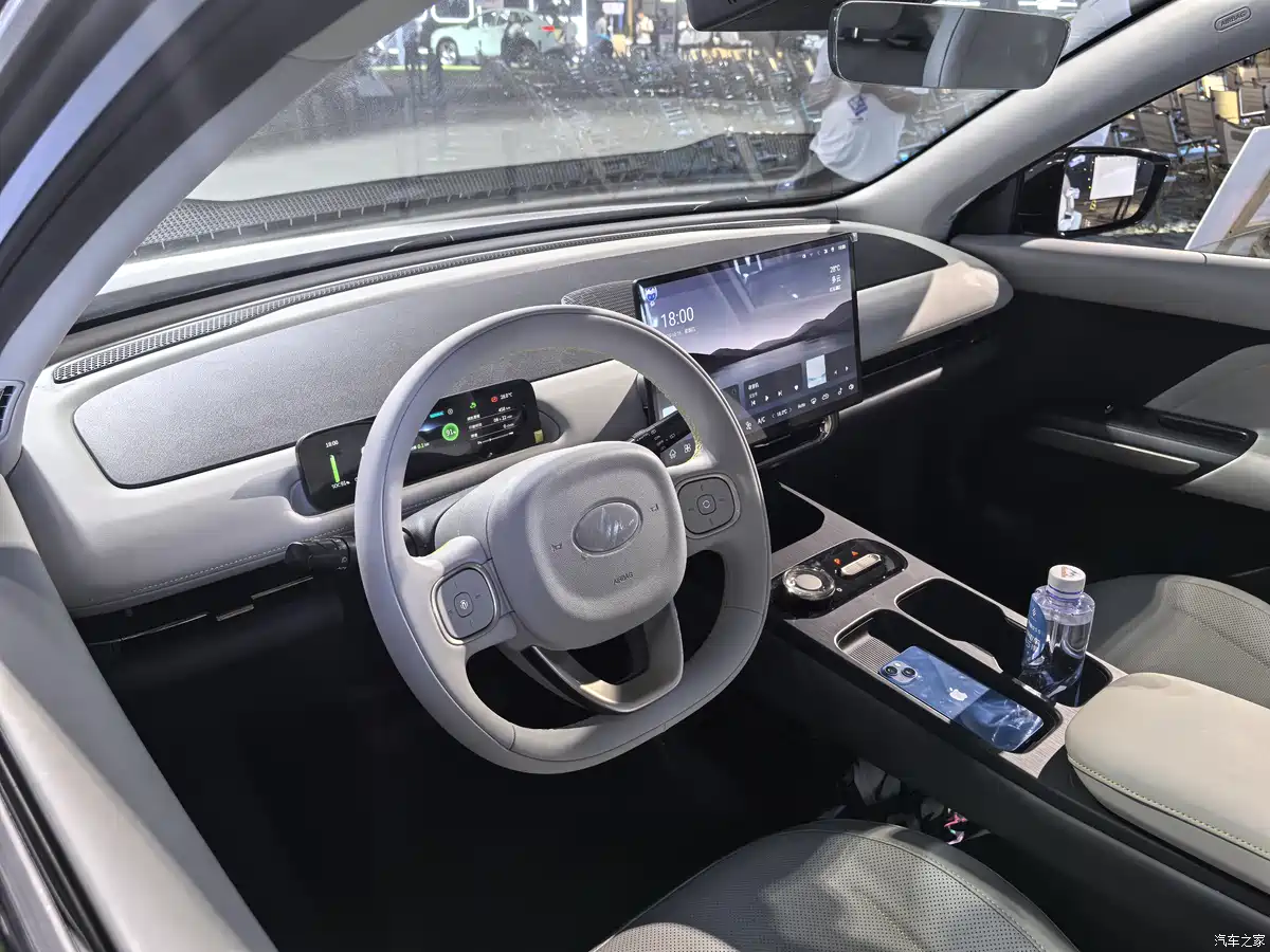 JMC Yichi 05S Electric SUV Launched: 610km Range - HiLUCK