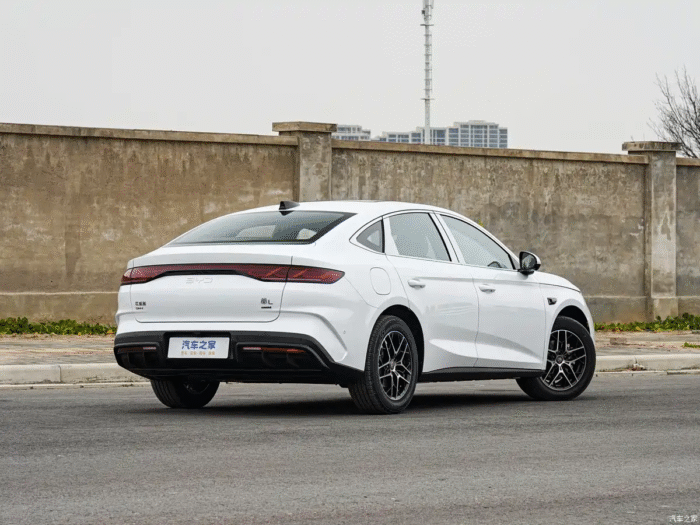 Official: 2026 BYD Qin L & Qin PLUS DM-i Launch Jan 8 with 210km Range ...